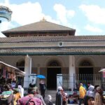 5 Hours Surabaya Comfort City Tour - Balance and Authenticity