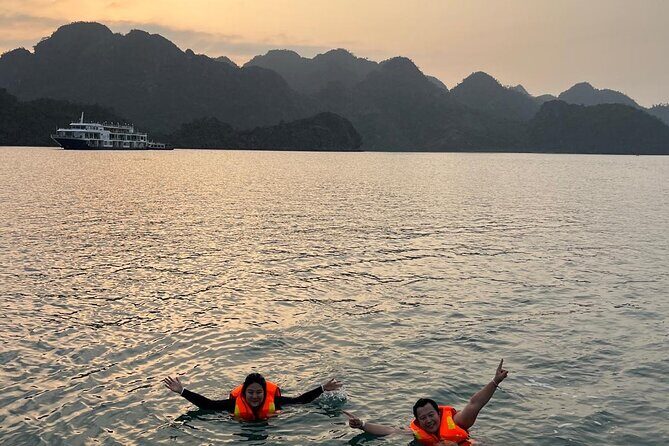 5-Star Halong Bay Day Cruise Limousine, Kayak & Seafood Lunch - The Overall Value of the Experience