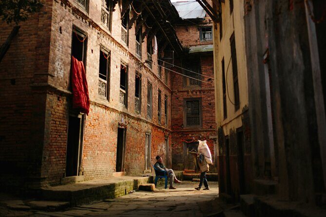 6 Day Nepal Golden Triangle Kathmandu, Chitwan and Pokhara - FAQs about the 6-Day Nepal Golden Triangle Tour