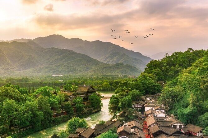 8 Days trip from Chengdu to Lanzhou--A Journey of the Fairy Tale. - Day 2: From Chengdu to Jiuzhaigou via Dujiangyan