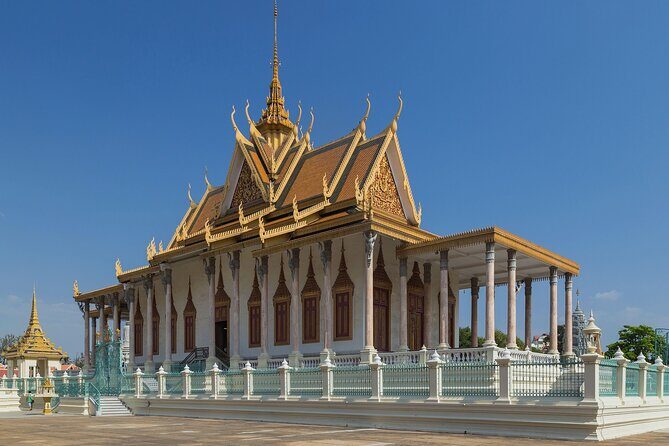 9 Days Private Tour Highlights of Cambodia Angkor Wat and Laos - Hidden Treasures and Local Life in Cambodia