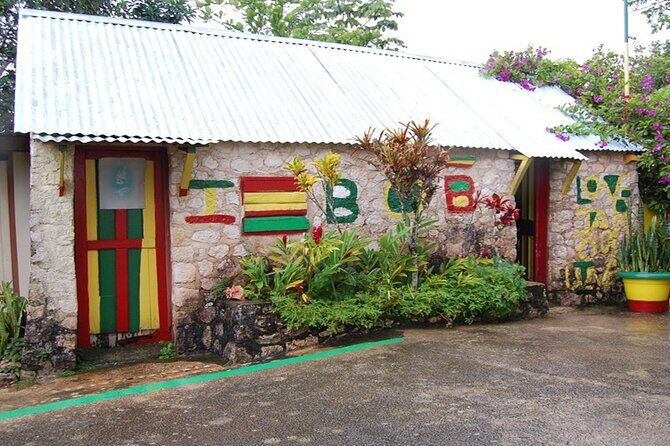 9 mile Bob Marley Musoleum Private Day Trip From Montego Bay - Who Should Consider This Tour?