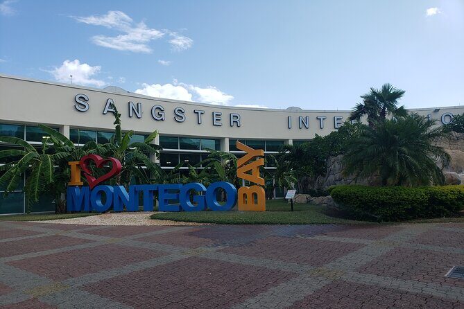 A "Private" Airport Transfer to any Resort in NEGRIL - The Reviews: Authentic Voices