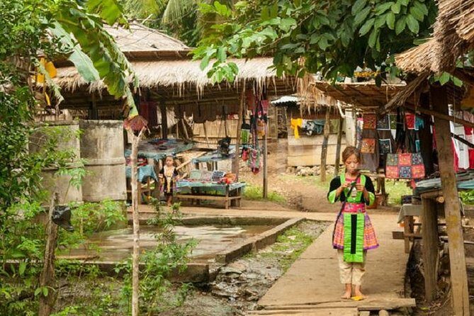 A Relaxing Day at the Kuang Si Falls - Practical Aspects and Considerations