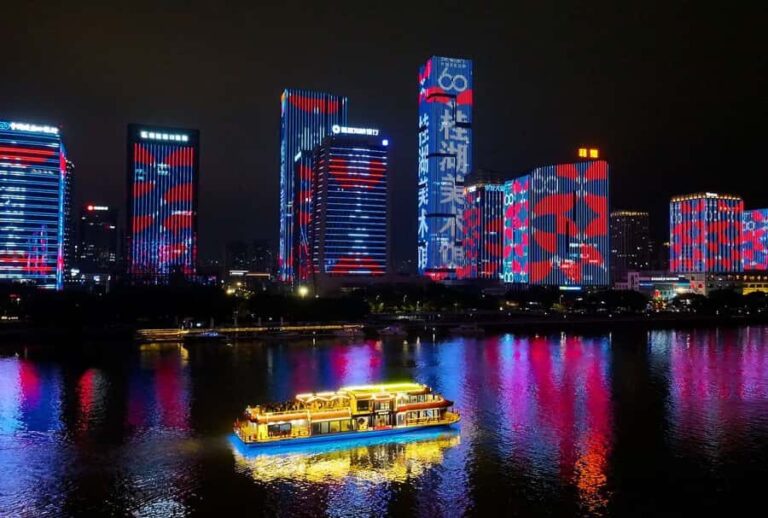 Adult Ticket for Minjiang Night Cruise (18:30) - The Details that Matter for Travelers