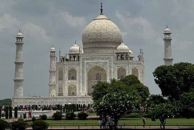 Agra Private Day Tour with Guide and Transportation - The Sum Up