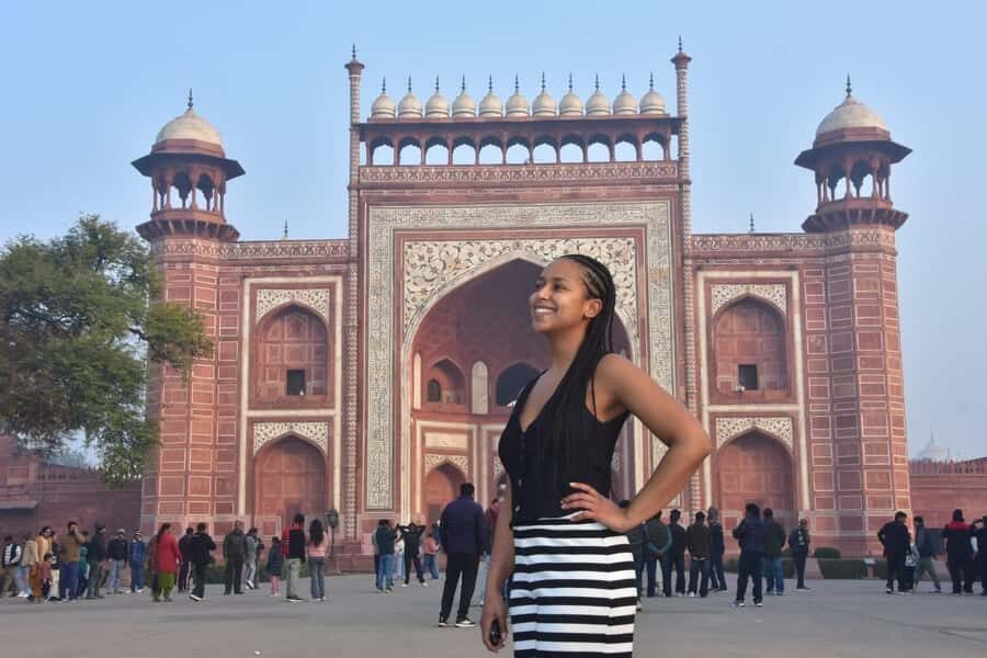 Agra: Skip-the-Line Taj Mahal Guided Tour with Mausoleum - What to Expect on This Tour