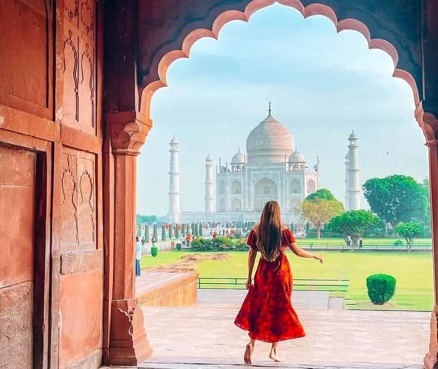 Agra: Skip-the-Line Taj Mahal & Mausoleum Guided Tour - What to Expect During the Tour