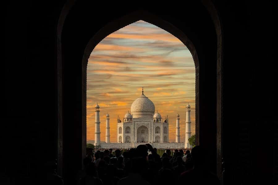 Agra: Sunrise of the Tajmahal with Skip-The-Line & Mausoleum - Key Points