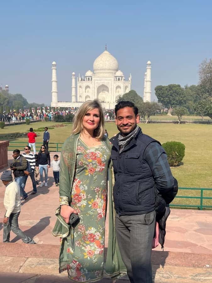 Agra Taj Tour with Free Traditional Mehndi Art - Practical Tips for Your Tour