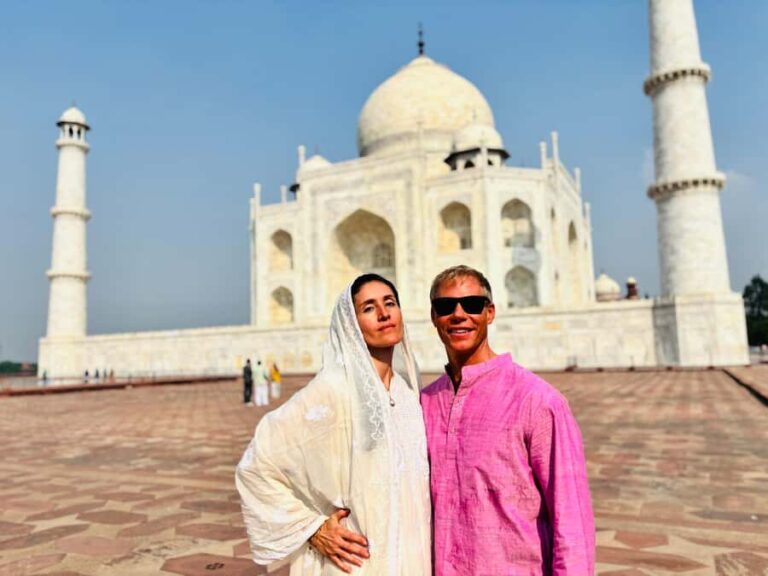 Agra: with Skip-the-Line Taj Mahal & Agra Fort Guided Tour - What Makes This Tour Special?