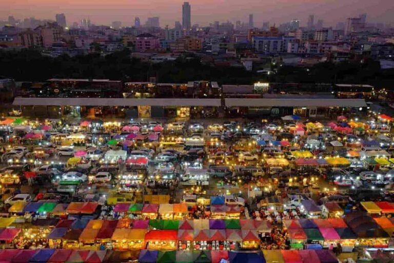 Ahmedabad: Night Tour with Food Tasting and Market Walk - In-Depth Look at the Itinerary