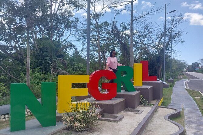 Airport Transfer to Negril - The Ride: Comfort, Convenience, and Connection