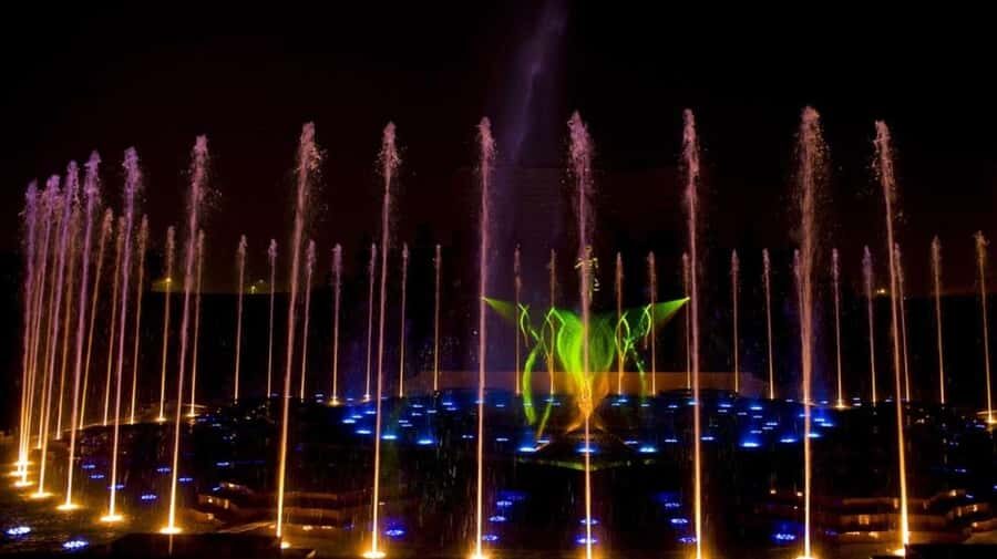 Akshardham Temple Light Show with Old Delhi Food Walk Tour - What Makes This Tour Stand Out?