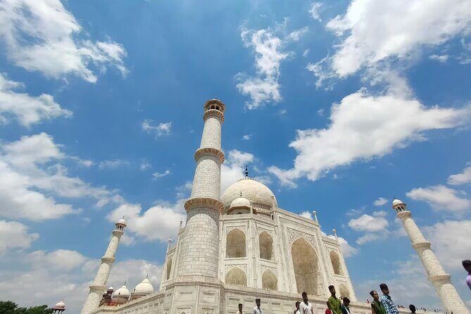 All Inclusive Full Day Taj Mahal Tour from Delhi by Private Car - What Makes This Tour Stand Out?
