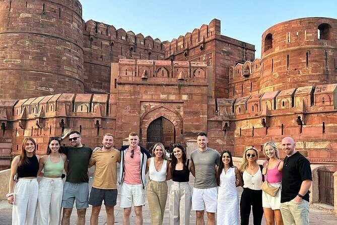 All Inclusive Taj Mahal, Agra Fort, Baby Taj Car with Tour Guide - Why Travelers Love This Tour