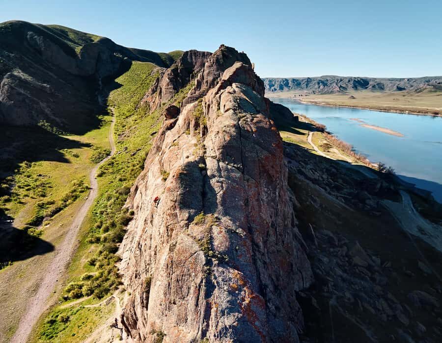 Almaty: Climbing experience - The Different Climbing Locations & Their Appeal