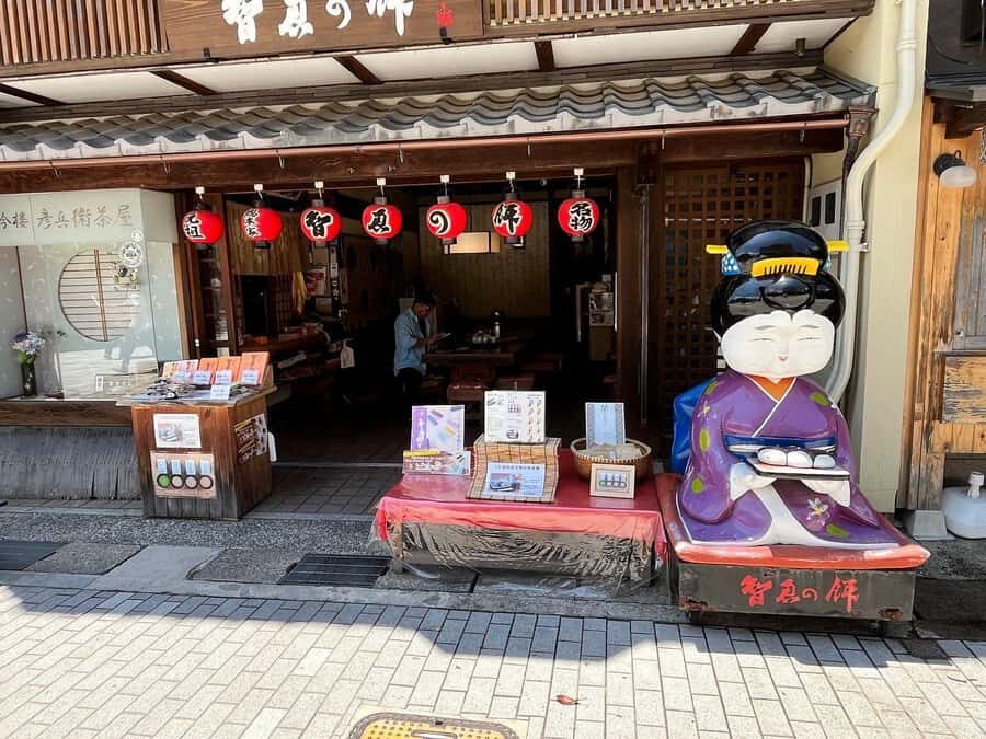 Amanohashidate: Hidden Temples Walking Tour with Meditation - The Value of the Tour