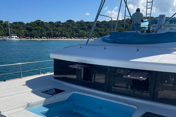 Amber Cove & Taino Bay: Private Catamaran with Jacuzzi and Lunch - The Experience: What Travelers Say