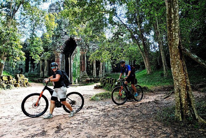Angkor Wat Backroads Private Cycling Tour - What Makes This Tour Special?