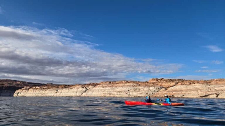 Antelope Point Launch Rmp: Antelope Canyon Kayak & Hike Tour - Paddling on Lake Powell: A Serene Experience