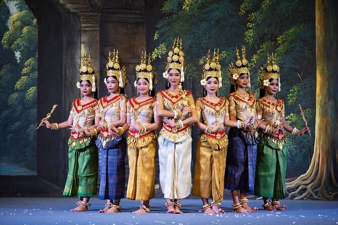 Apsara Theatre Performance include Dinner & hotel pick up - Who Should Consider This Experience?