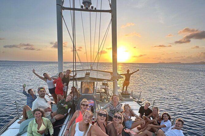 Aquaspace Sunset Sail and Snorkel Tour on Bonaire with Diner - What the Reviews Say