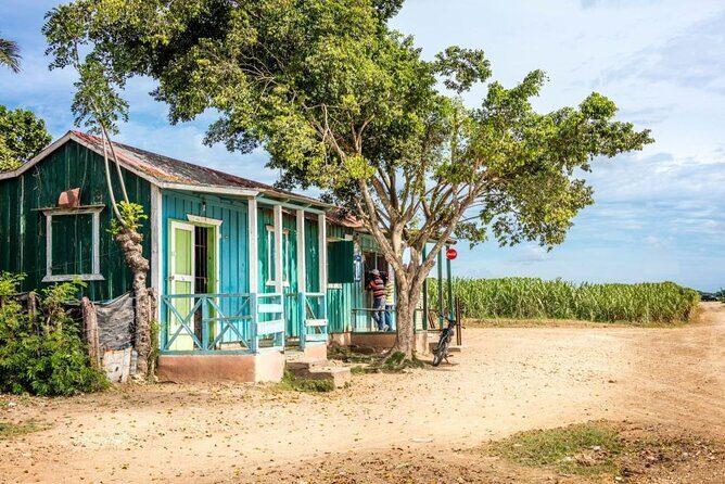 Arte, gastronomía, cultura bay Jhoraji : Higüey altos de chavón - Review Summary