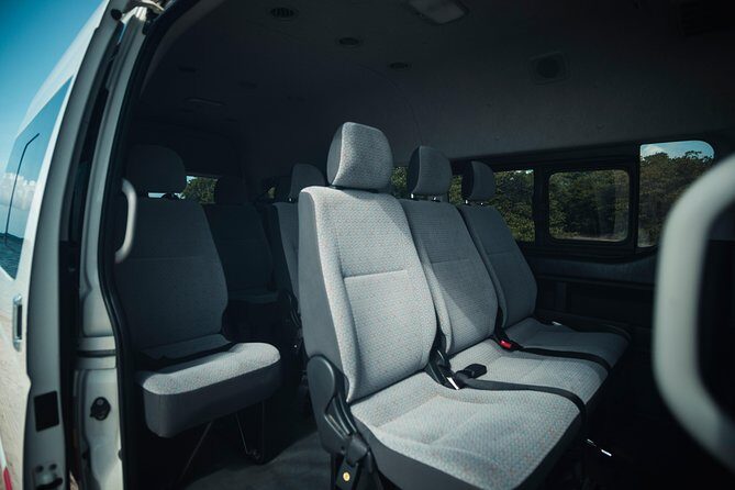 Aruba Private Van Airport Transfer (Max 5) - What About the Vehicle and Service Quality?