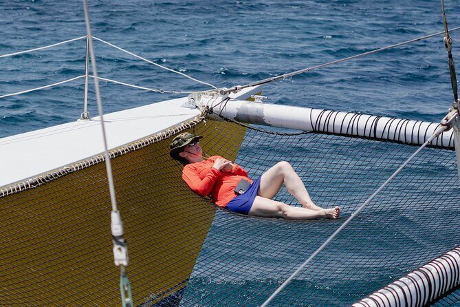 Aruba Sunset Sail - The Arusun Catamaran - Group Size and Atmosphere