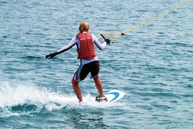 Aruba Water Skiing or Wakeboarding - What You Can Expect During the Tour