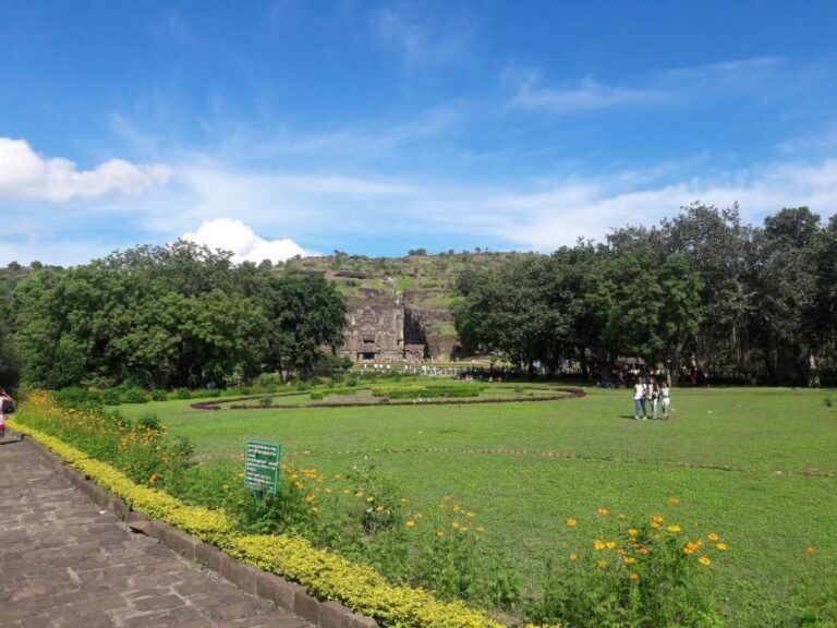 Aurangabad: 3-day Lonar Crater, Ajanta, & Ellora Caves Tour - What the Reviews Say