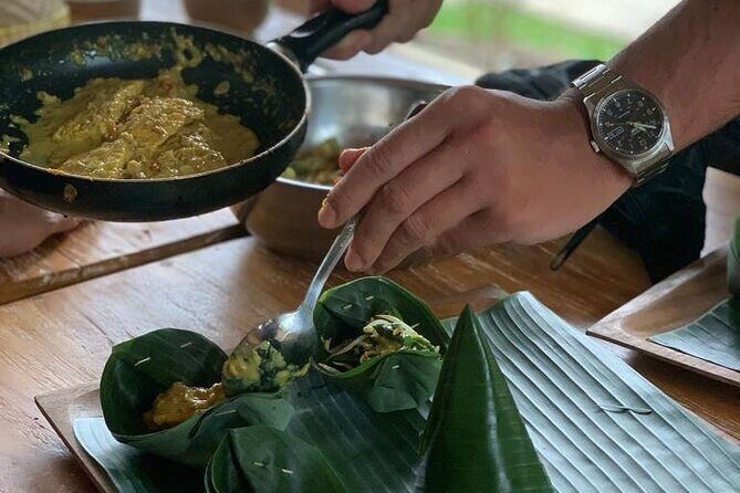 Authentic Balinese Full Day Cooking Class with Tanah Lot Temple - A Complete Dive into the Experience