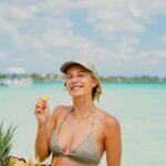 Bacalar: Private Catamaran Tour with Beers, Guacamole, and Photos - What It Feels Like on the Water