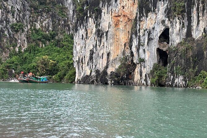 Bai Tu Long 2 Day from Hanoi - Practical Considerations