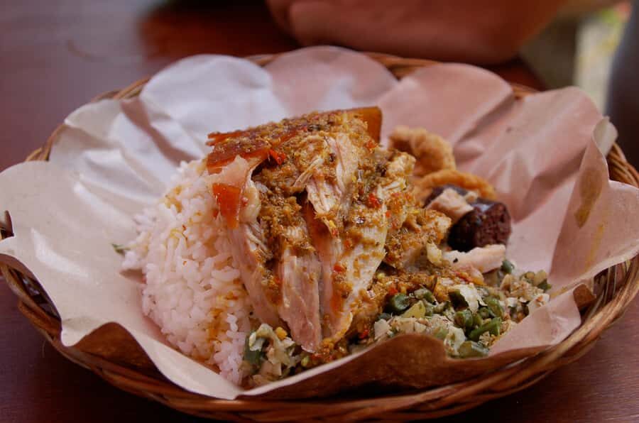 Bali: Authentic Culinary Street Food Experience Tour - Authentic, Flavorful, and Fun: Who Should Consider This Tour?