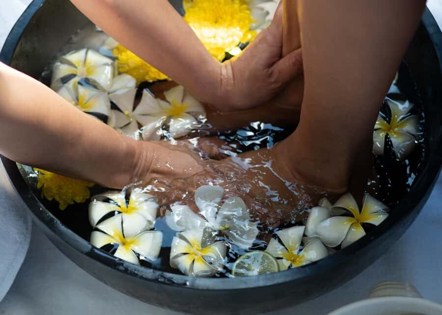 Bali: Balinese Ancient Healing Massage Experience - Who Will Benefit Most?