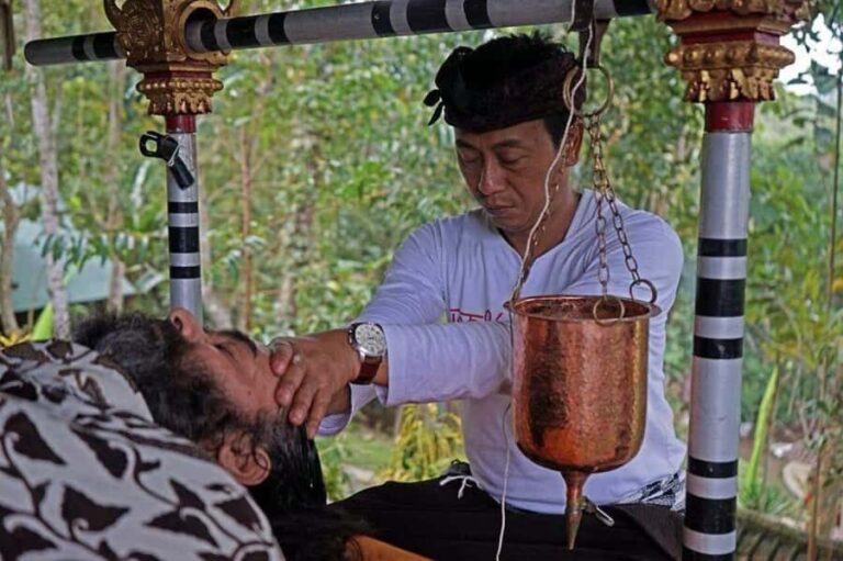 Bali: Balinese Yoga and Wellness Retreat - The Practicalities: How the Tour Works