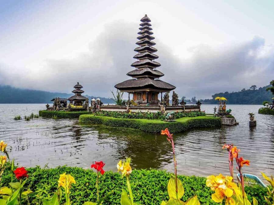 Bali: Bedugul Bliss Lake Beratan, Tanah Lot, and Jatiluwih - Practical Details and Tips