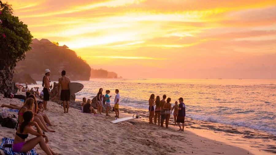 Bali: Bingin Beach, Dreamland Beach & Balangan With Dinner - The Experience and Value