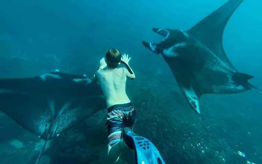 Bali Day Trip Nusa Penida with Premium Private Boat or Yacht - Snorkeling with Manta Rays at Manta Point