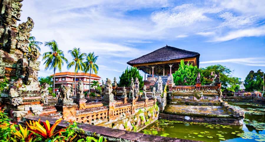 Bali: From Sacred Peaks to the Valley of Eternal Blooms - Visiting Besakih Temple: The Spiritual Heart of Bali