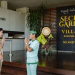 Bali: Handara Gate, Ulun Danu Beratan & Secret Garden Tour - Is This Tour Worth It?