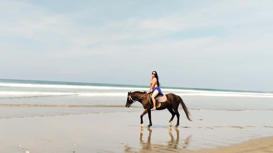 Bali: Horse Riding Tour on Seminyak Beach Include Transport - Discovering Seminyak Beach by Horseback