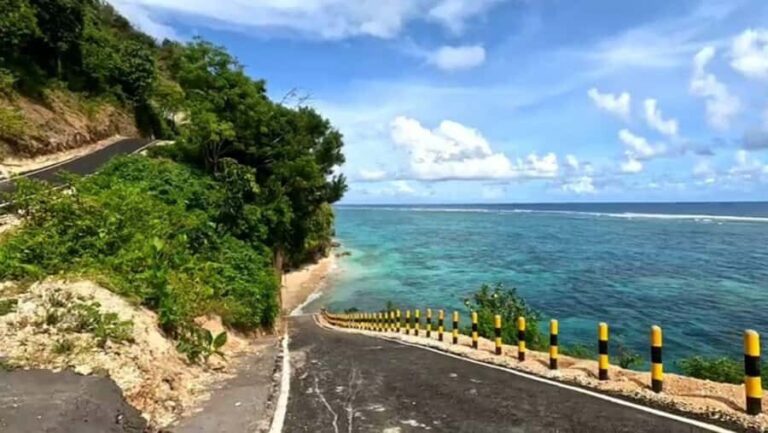 Bali: Jimbaran & Uluwatu Private Tour with Transfer Hotel - Additional Tour Options & Practical Notes