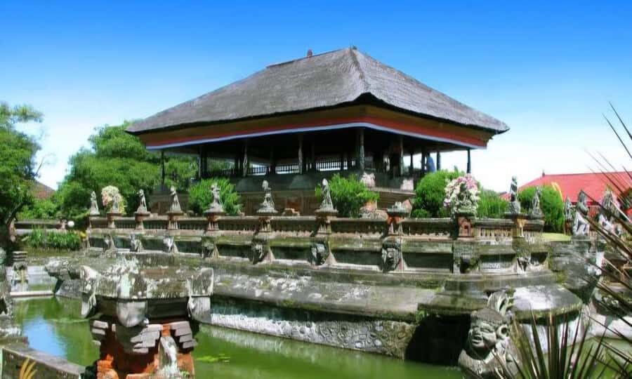 Bali: Klungkung City Tour and Night Market Experience - What Makes This Tour Stand Out?