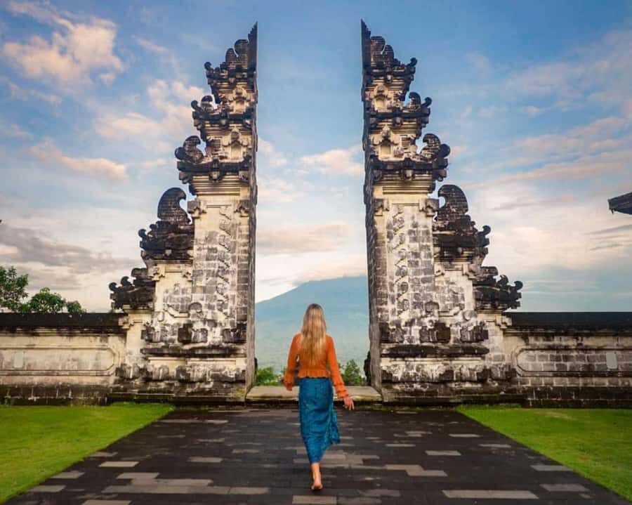 Bali: Lempuyang Temple, Tirta Gangga, and Taman Ujung Tour - Practical Details and What to Expect