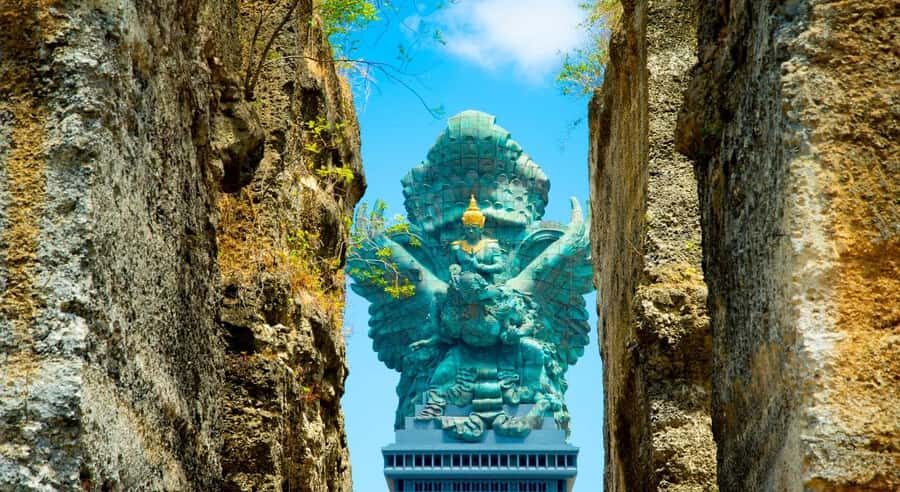 Bali: Melasti Beach, GWK Cultural park, Kecak, Turtle Island - Practical Details and Value
