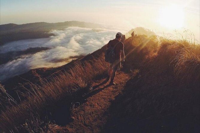 Bali: Mt Batur Sunrise Trekking with Breakfast Atop - Briefing and Safety — Meeting Your Guide