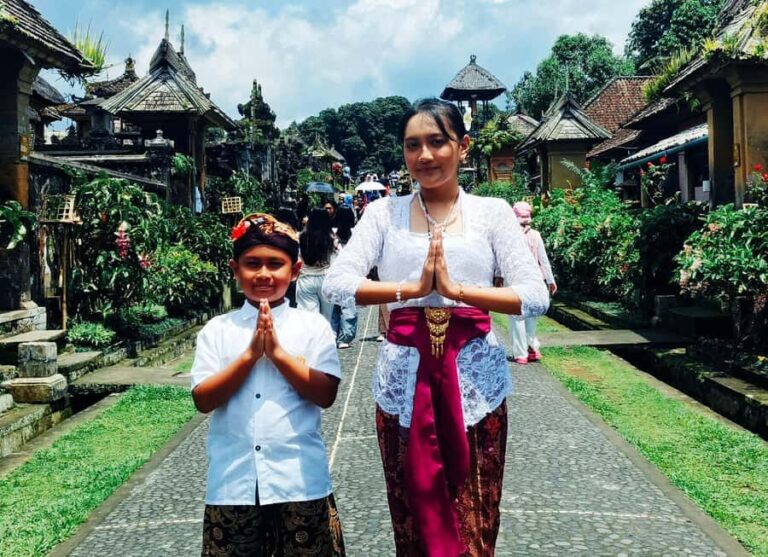 Bali: Panglipuran Village Tour with Traditional Dress - Cultural Significance and Respectful Engagement
